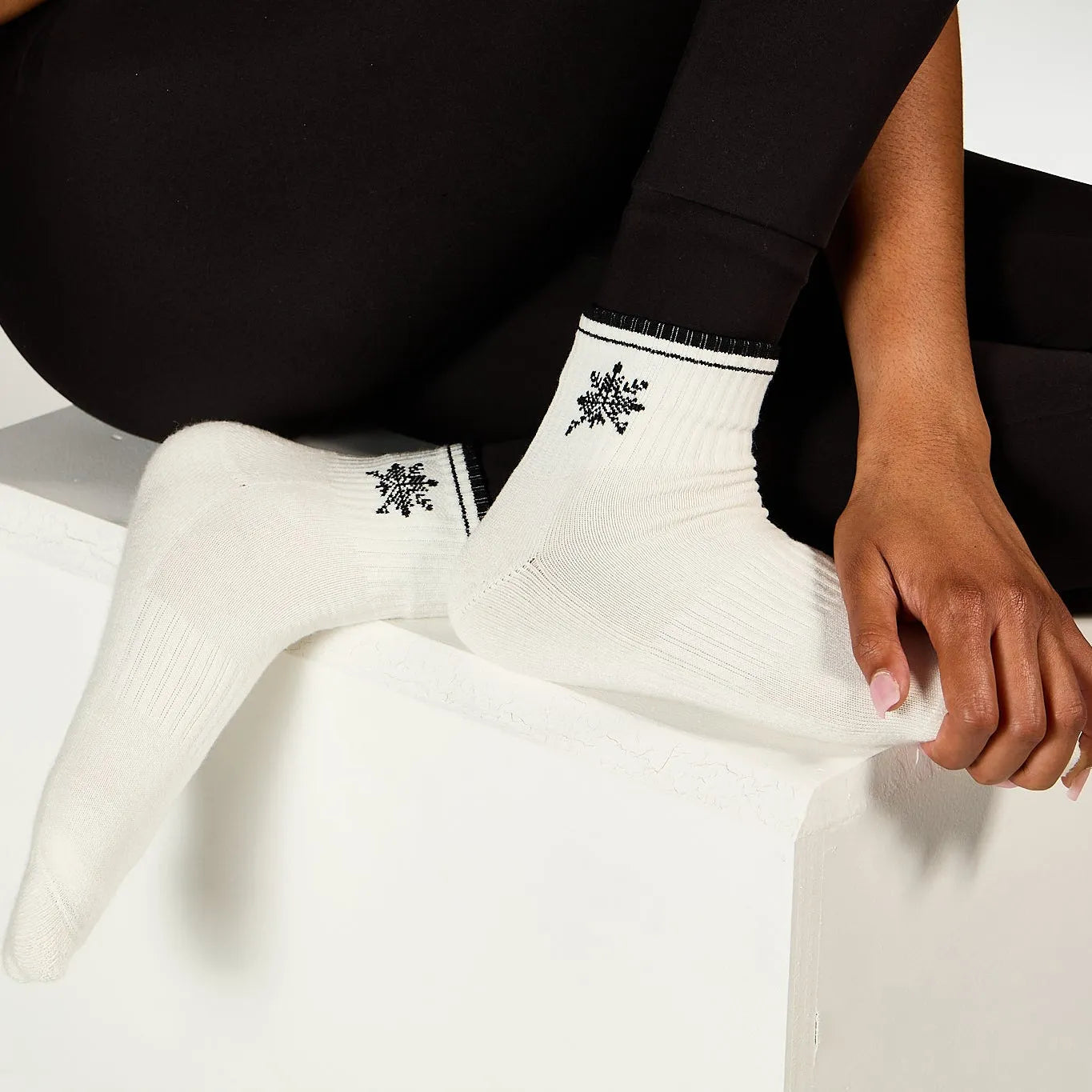 Storm Socks – The Winter Brand